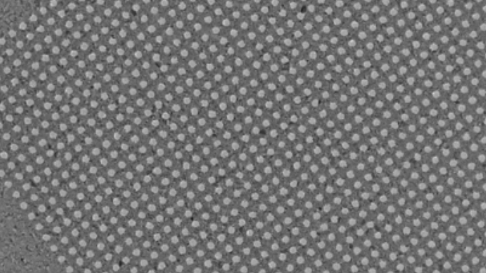 Lace Lithography – On a mission to achieve something really, really small.